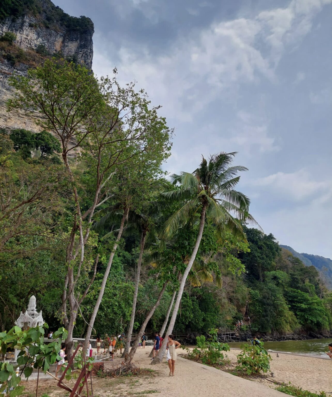 Ao Nang Or Railay Beach: Which To Stay In? | Travel Hiatus