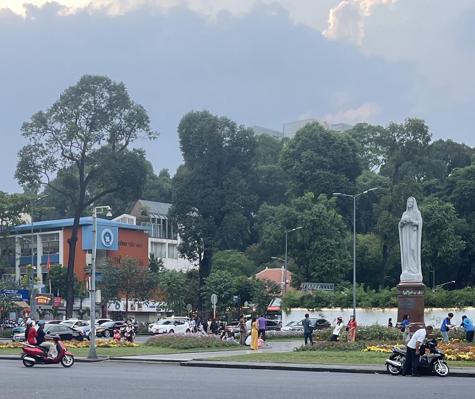 Is Vietnam Safe To Visit? 13 Must Know Tips | Travel Hiatus